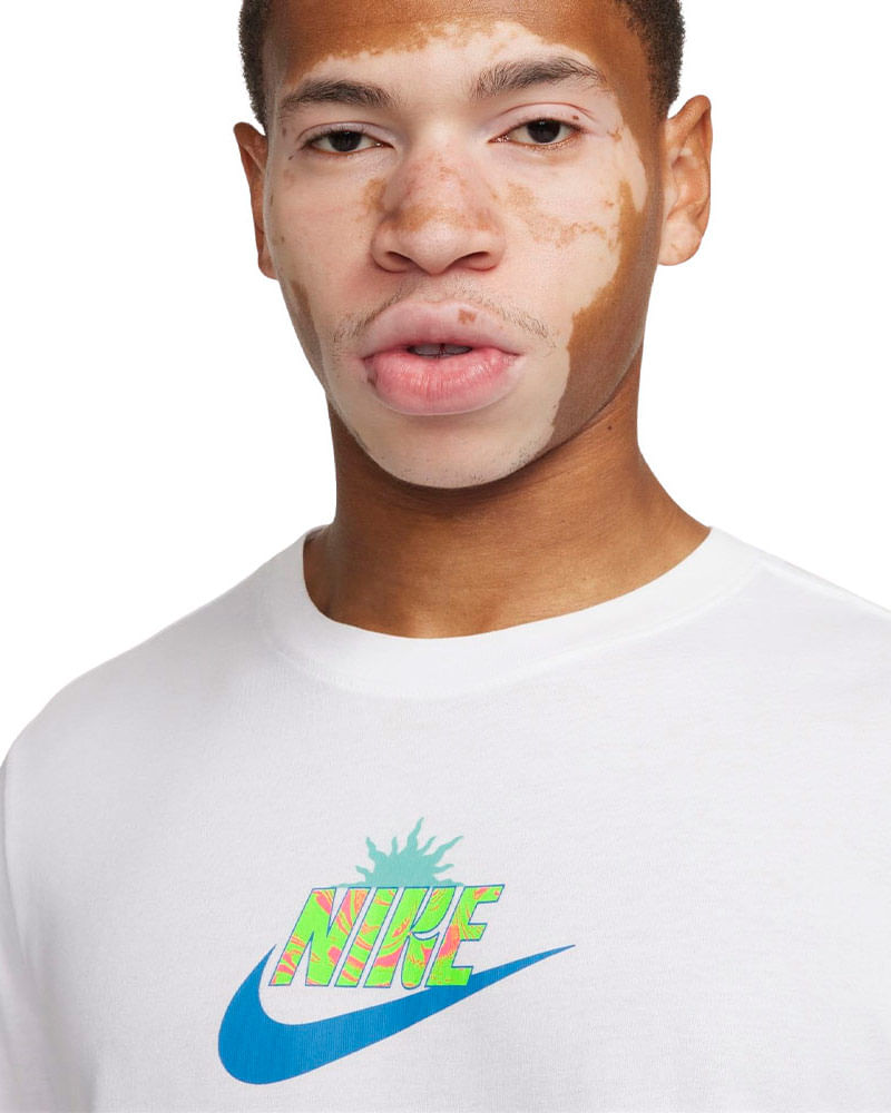 Camiseta Nike Nsw Spring Break Masculino | Camiseta e na Authentic Feet